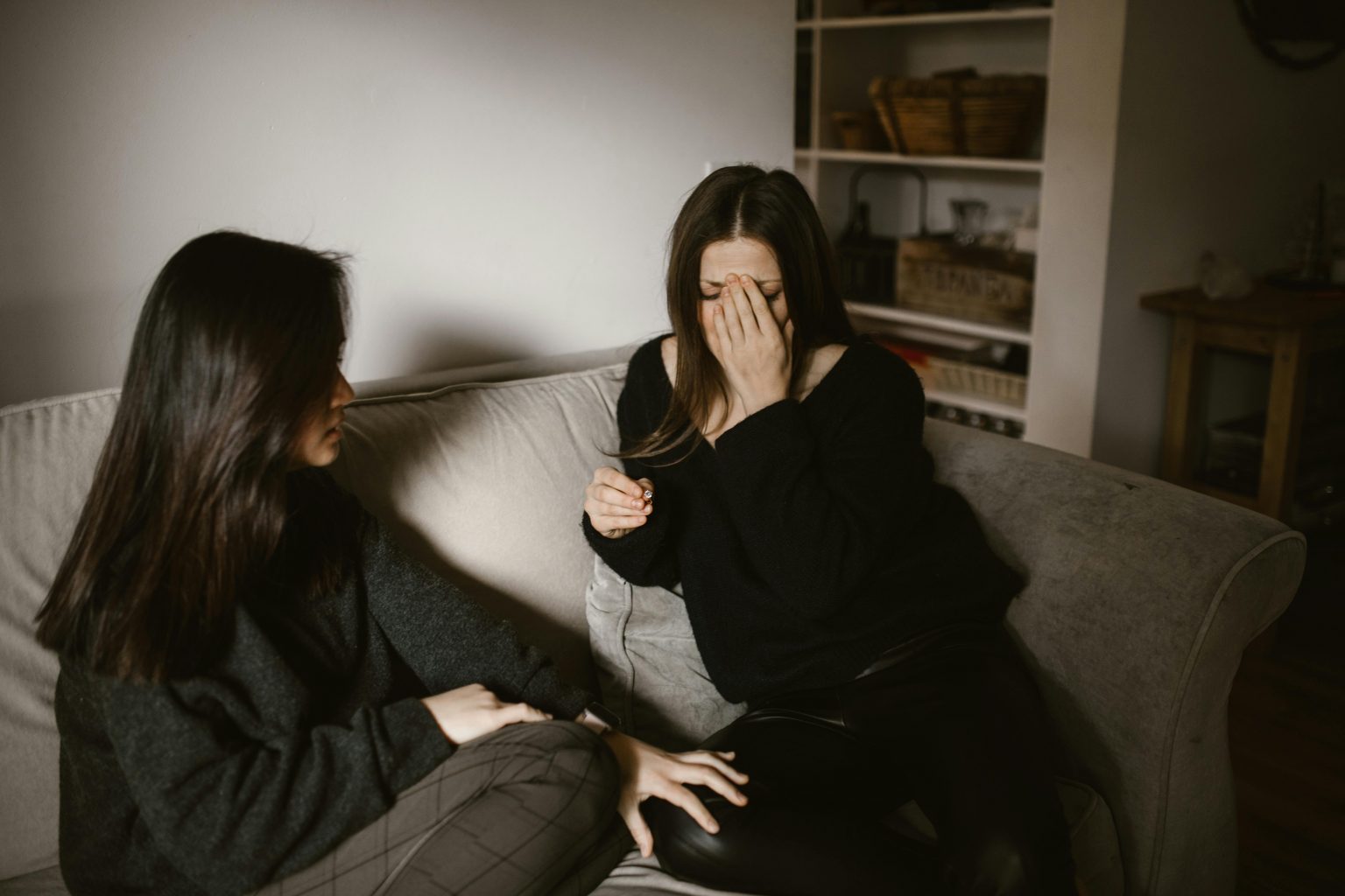 What to Say (and Not Say) to Someone Struggling with an Eating Disorder ...